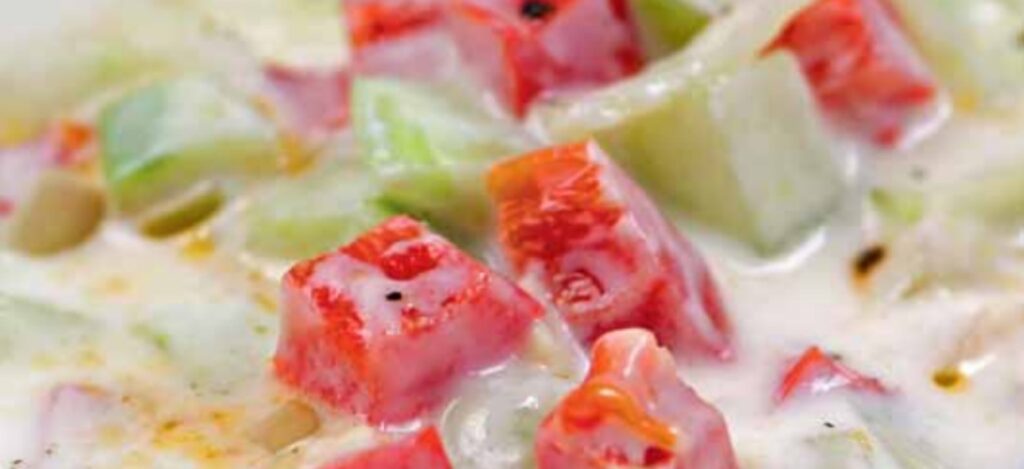 CREAMY CUCUMBER AND BELL PEPPER SALAD (Salatat Khiyar wa Filfil bi ...